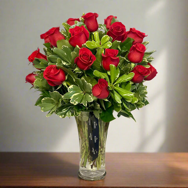 Classic Two Dozen Red Roses – Zuazo Floral